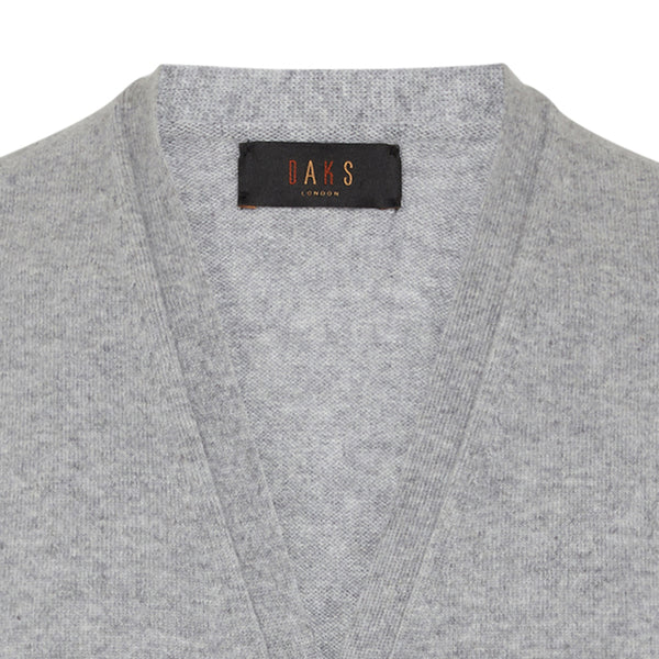 CASHMERE SLEEVELESS SWEATER – DAKS